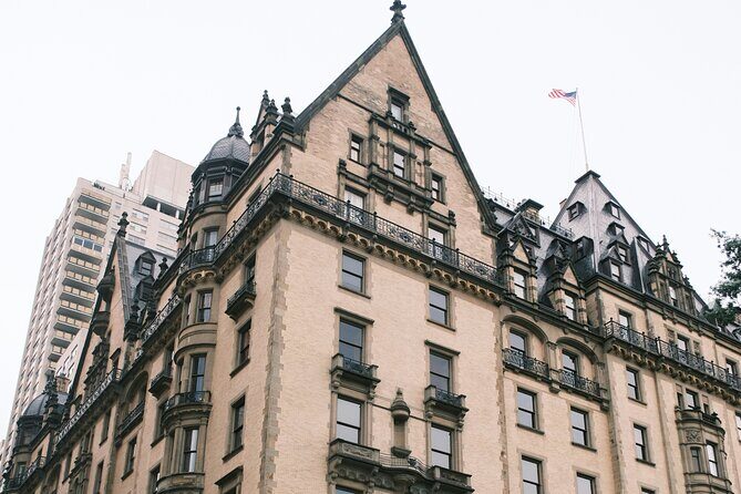 NY: Unforgettable Walking Tour Through NYCs Icons - A Walk Through Central Manhattan