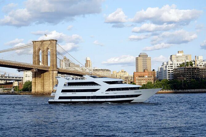 NYC: Celebrate New Year's Eve Aboard a Fireworks Cruise - Pricing and Value