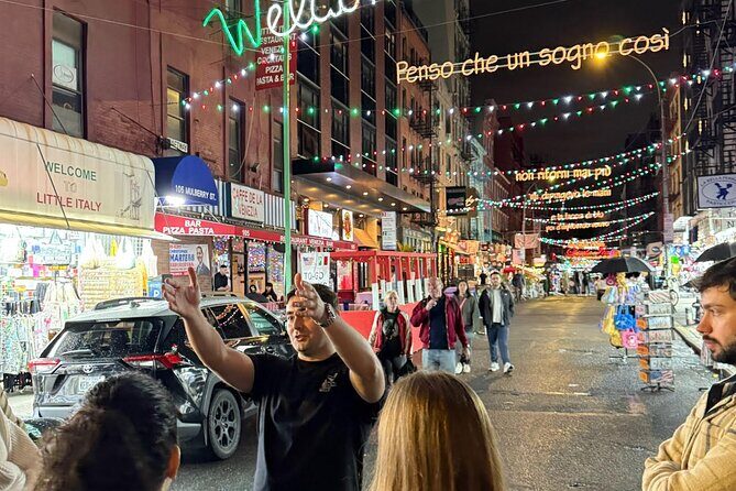NYC Dark History Walking Tour: Ghosts, Murders, and Mafia - Exploring the Itinerary