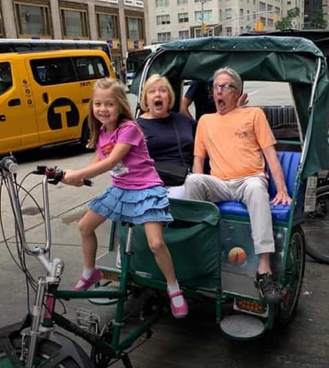 NYC: Elf & Home Alone 2 Locations Central Park Pedicab Tour - The Guide and Atmosphere
