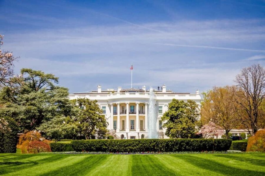 NYC: Philadelphia, D.C, Niagara Falls, and Boston 6-Day Tour - An In-Depth Look at the 6-Day Tour