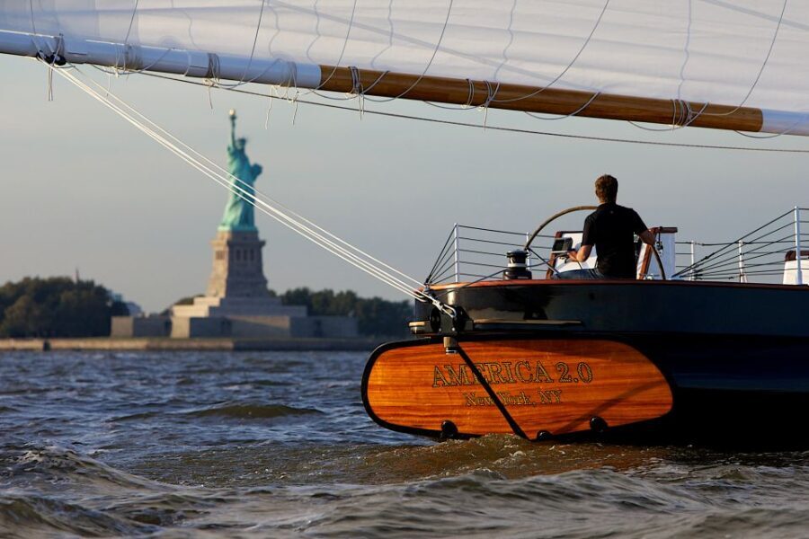 NYC: Statue of Liberty Cruise aboard a Classic Sailboat - Who Will Love This Tour?