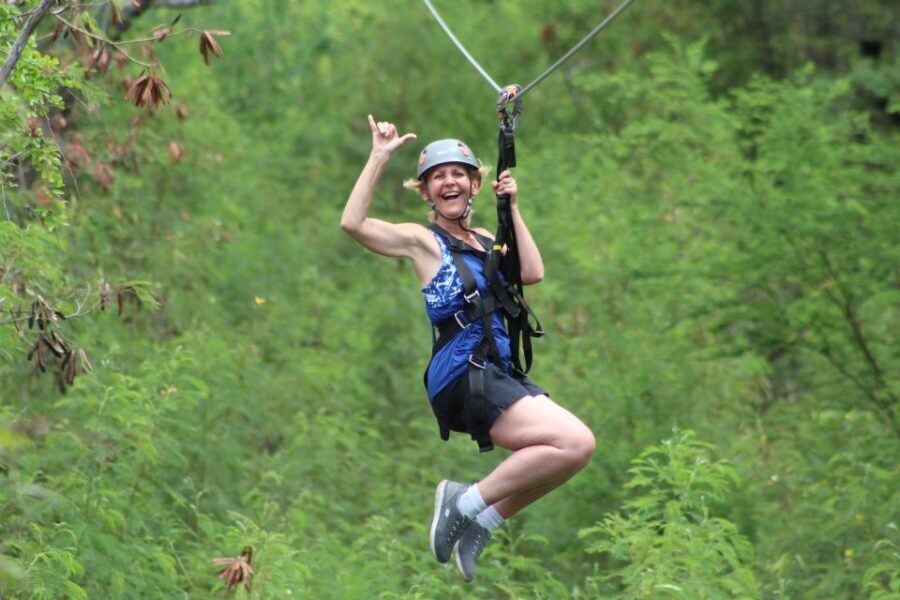 Oahu: Coral Crater Zipline Tour - Getting There and Logistics