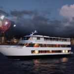 Oahu: Friday Night Fireworks Cocktail Cruise - The Itinerary: What You Can Expect