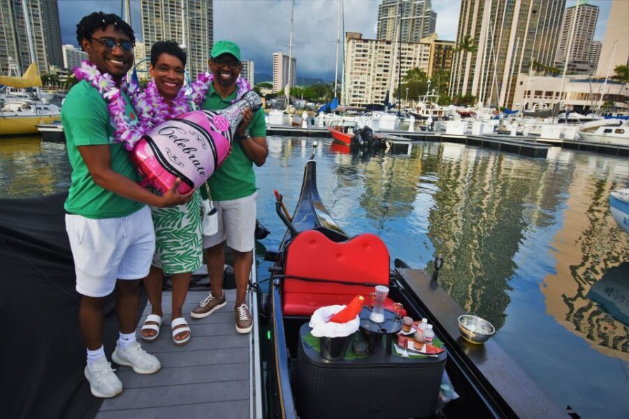 Oahu: Luxury Gondola Cruise with Drinks and Pastries - Who Will Love This Tour?