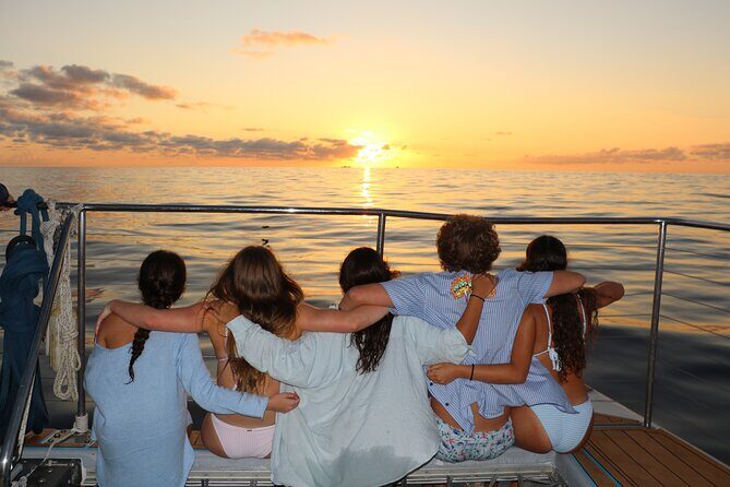 Oahu: Snorkel Sunset Cruise, Dolphin Watch with Hawaiian Buffet - What You Need to Know