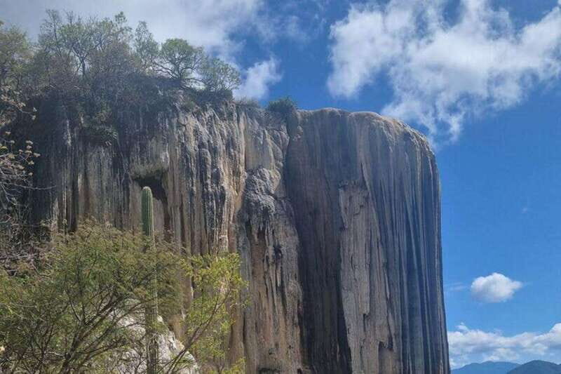 Oaxaca: Hierve el Agua, Mitla, Mezcal, and Maguey Fields - Practical Details and Value