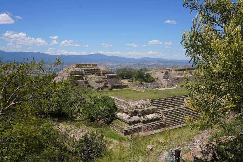 Oaxaca: Raíces Oaxaqueñas (Monte Alban) - The Itinerary in Detail