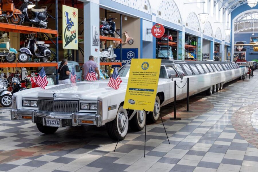 Orlando: Orlando Auto Museum at Dezerland Park - An In-Depth Look at the Orlando Auto Museum
