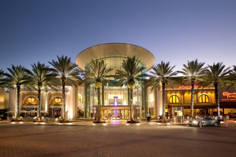 Orlando: Personal Stylist Experience at The Mall at Millenia - What’s Included and Why It Matters