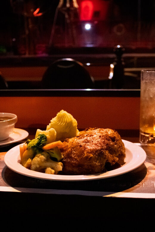 Orlando: Pirates Adventure Dinner Show with Drinks - Practical Details and Tips