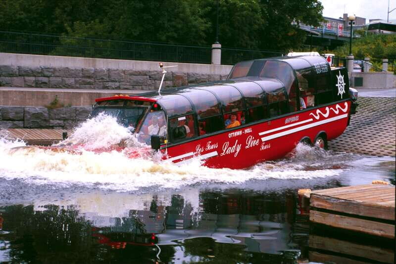 Ottawa: Bilingual Guided City Tour by Amphibious Bus - The Practicalities