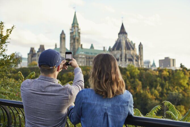 Ottawa City Highlights 3 Hour Walking Tour | Gratuity-Based - Exploring Centretown