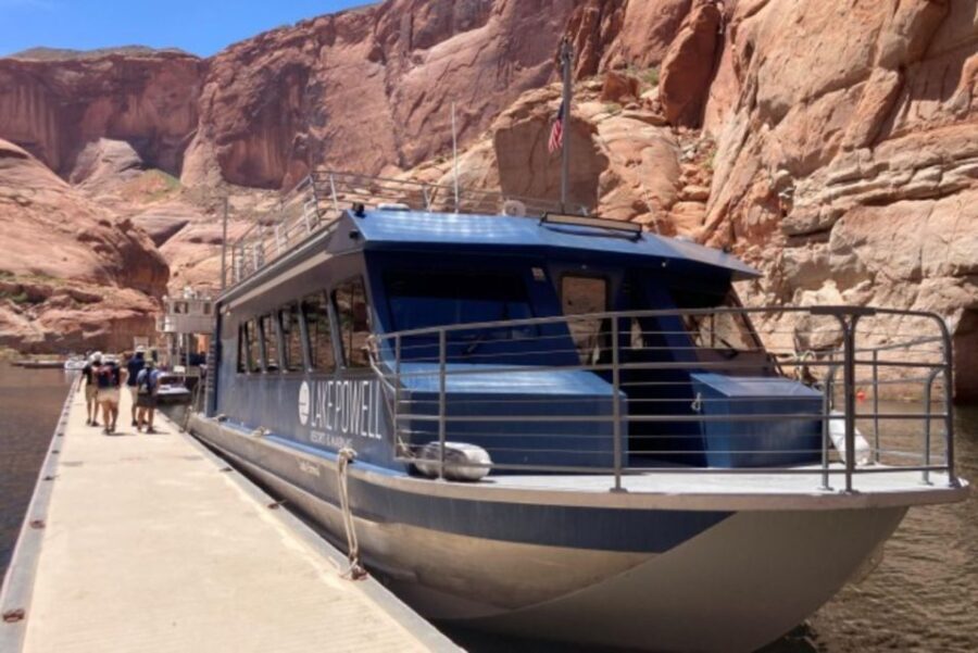 Page: Boat Tour of Lake Powell, Antelope, and Glen Canyon - Authentic Experiences and Practical Details