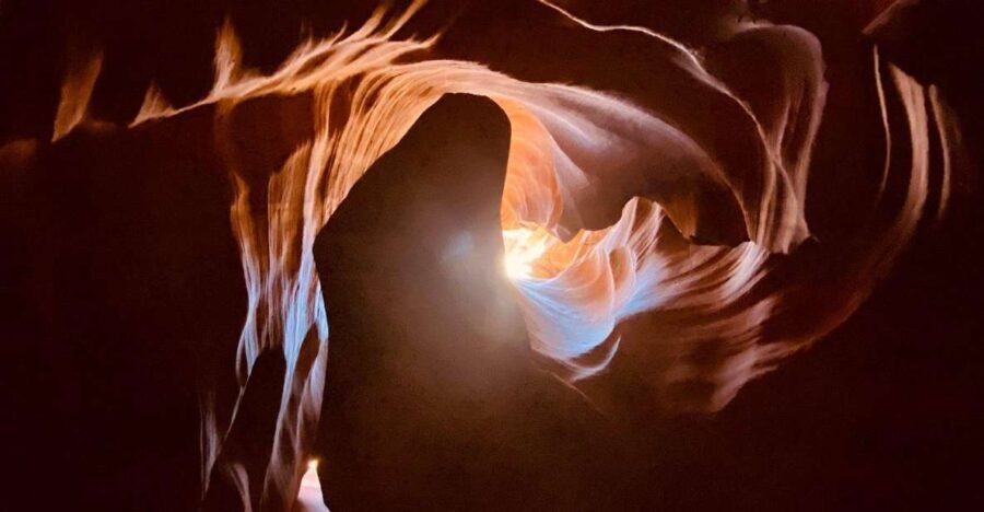 Page: Lower Antelope Canyon Guided Tour - A Deep Dive into the Lower Antelope Canyon Experience