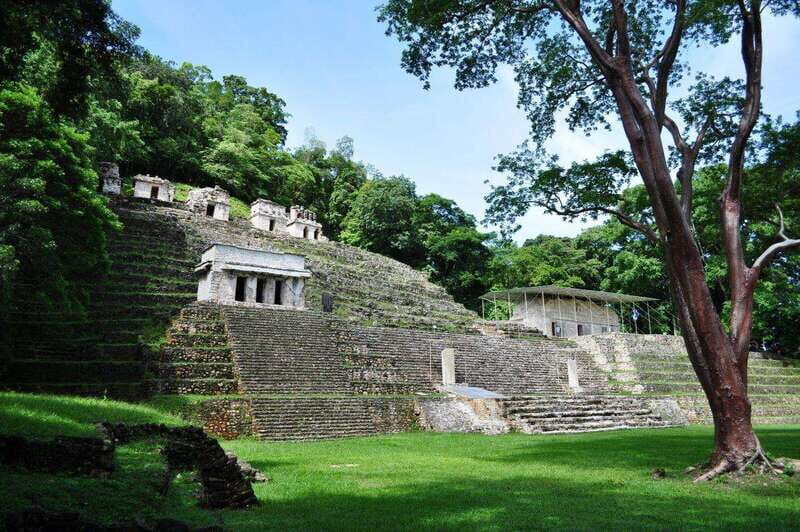 Palenque: Yaxchilán and Bonampak 2 Day Tour - Day 2: Jungle Hike and Waterfalls