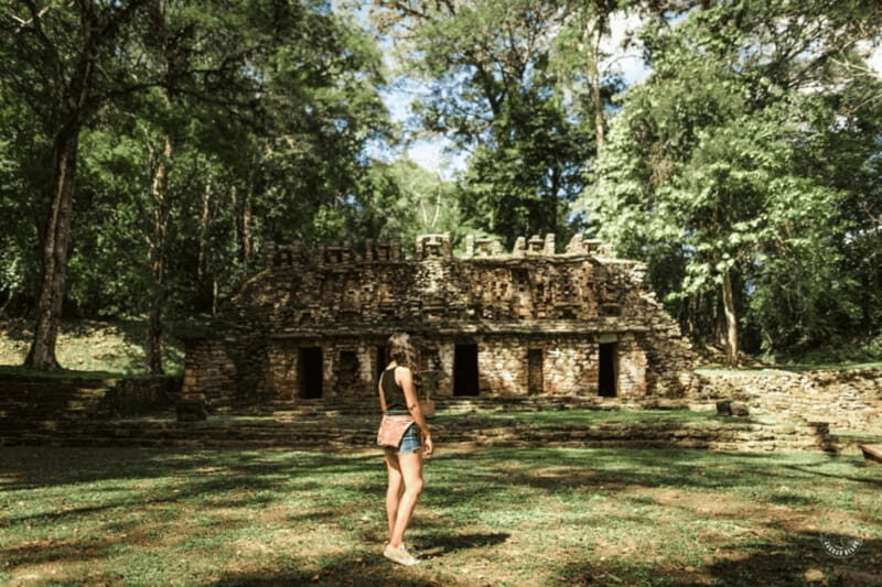 Palenque: Yaxchilán and Bonampak Archaeological Area Tour - Crossing the border & boat ride