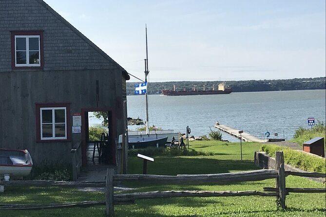 Panoramic and historical tour of the Île d'Orléans - The Sum Up