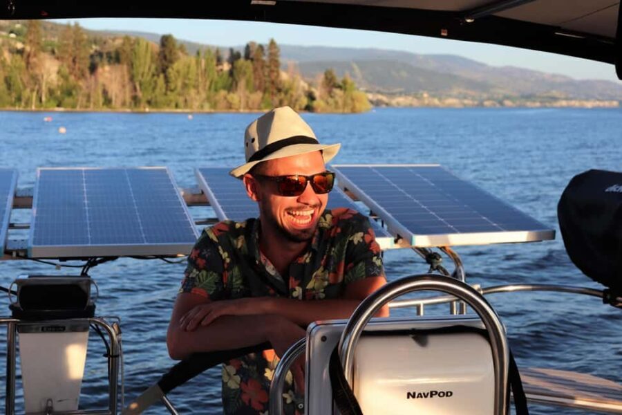 Penticton Okanagan Lake: Sailing Tour - The Journey: From Calm Waters to Active Learning