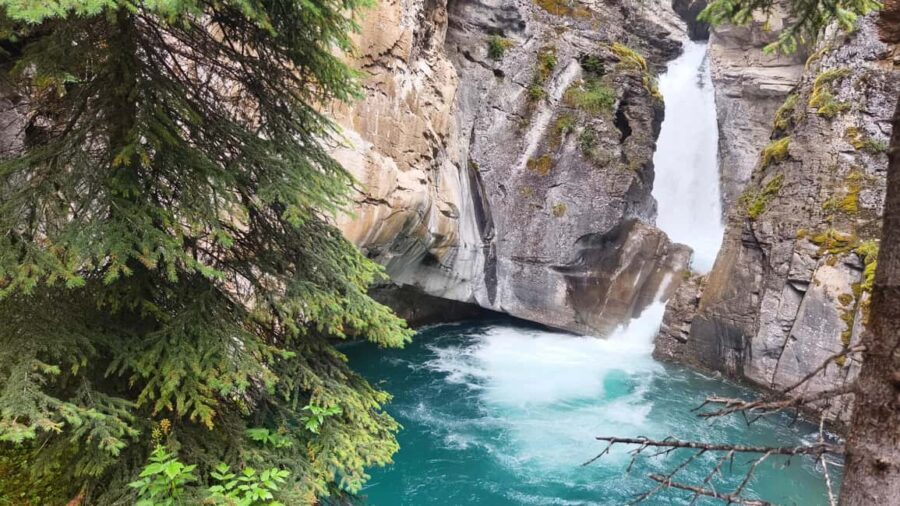 Personal Touring Guide Up To 6 persons For Banff Yoho Jasper - Breakdown of the Tour Itinerary