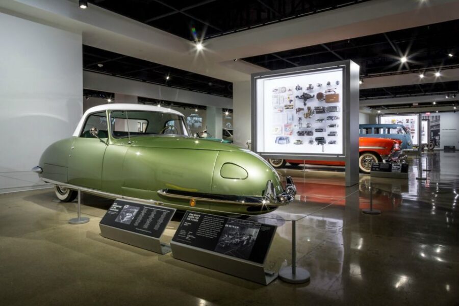 Petersen Automotive Museum Private Highlights Tour - The Value of a Private Tour