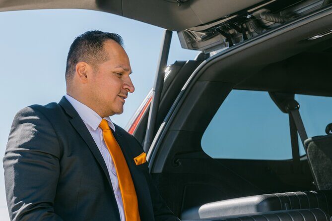 Phoenix Arrival Chauffeur Driven Transport - The Experience in Detail