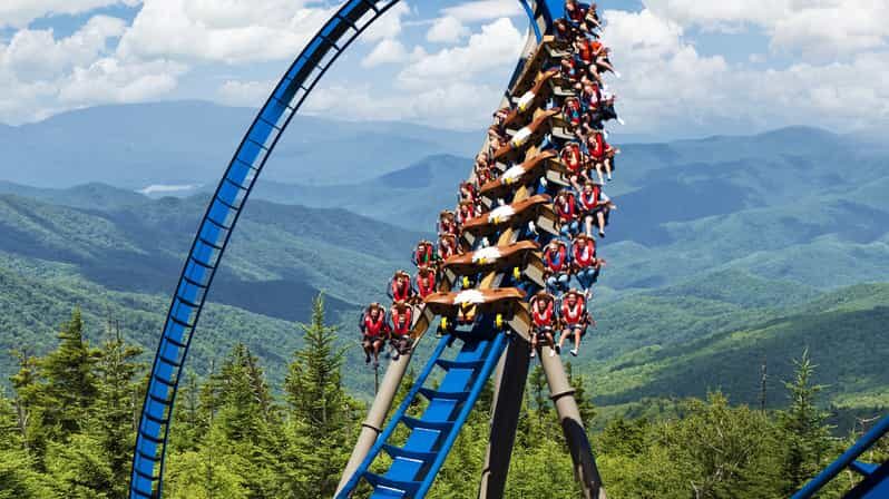 Pigeon Forge: Dollywood & Splash Country Combo Ticket - What to Expect at Dollywood