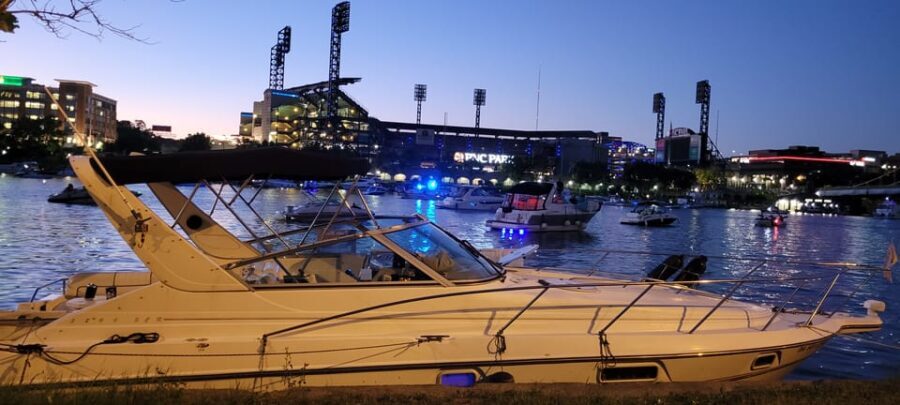Pittsburgh: Private Yacht River Cruise with Captain and BYOB - Who Will Love This Cruise?