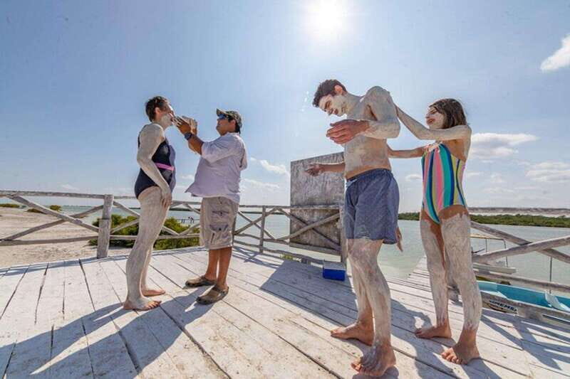 Playa del Carmen: Rio Lagartos and Las Coloradas Tour - Overview of the Tour Experience