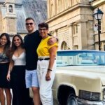 PRIVATE 2-Hour tour of Montréal in Convertible Cadillac + Murals - The Practical Side: What to Expect