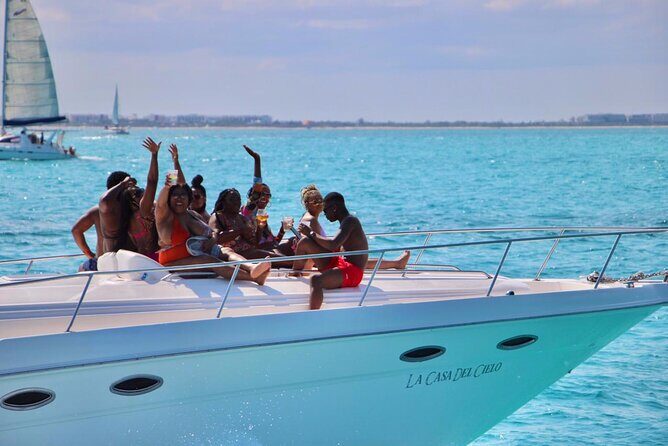 Private 50FT Yacht Rental in Cancún P8 - Who Should Consider This Experience?