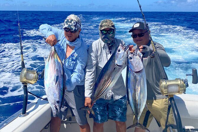 Private Deep Sea Fishing Charter in Honolulu - A Day in the Life: From Dawn to Dusk