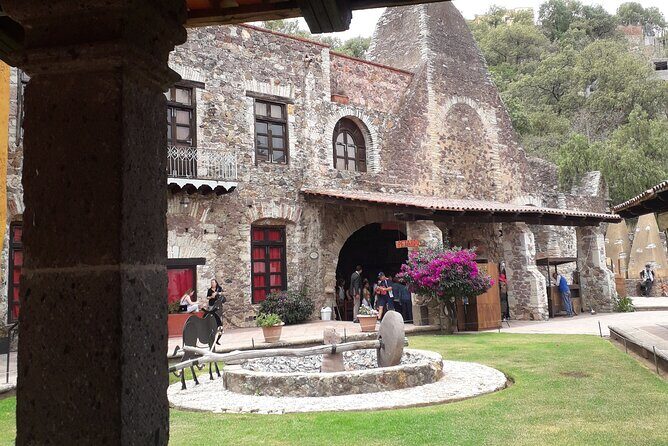 Private from Guanajuato City: Tunnels, and Mines Tour - Starting Point: Guanajuato’s Heart at Teatro Juárez