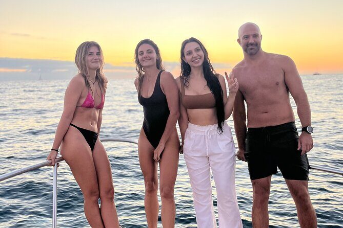 Private Luxury Sunset Cruise in Waikiki - What Travelers Say About the Experience
