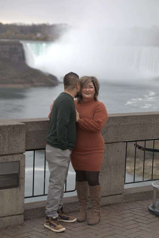 Private Professional Photo Shoot in Niagara Falls - The Real Value of a Private Photo Shoot