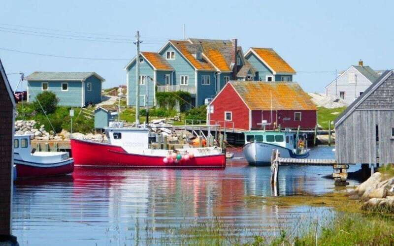 Private Sightseeing Halifax City with Peggy's Cove Visit - Transportation and Group Size