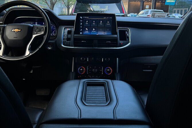 Private SUV Transfer from O'Hare Midway Airport to Chicago - Who Will Benefit Most?