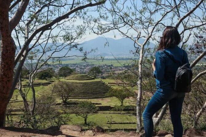 Private Tour one day of Adventure in the Guachimontones and Tequila Pueblo Mágico - Authentic Experiences and Highlights