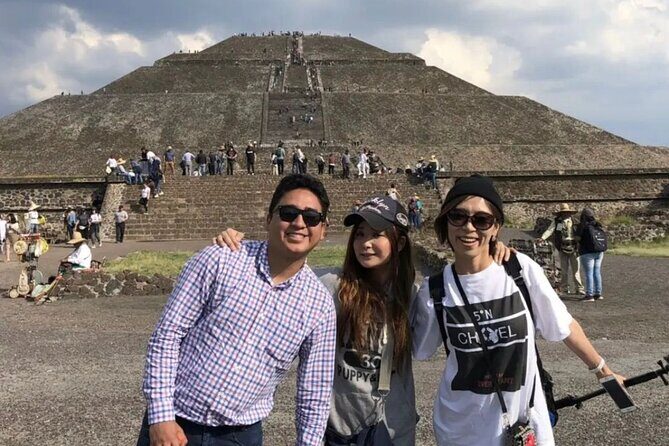 Private Tour: Teotihuacán/Basílica de Guadalupe Hotel Pick Up - What Reviewers Say
