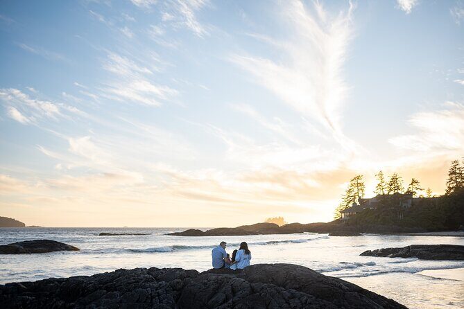Private Vacation Photography Session with Local Photographer in Tofino - The Real Traveler Experience