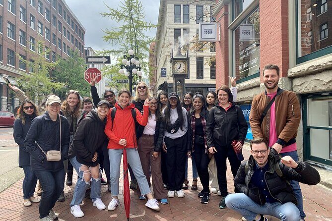 Private Vancouver City Highlights Walking Tour - Detailed Breakdown of the Itinerary