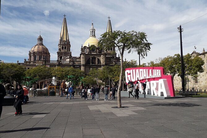 Private Walking Tour Guadalajara History and Murals with Guide - Who Will Love This Tour?