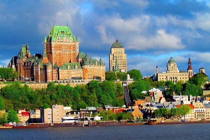 Private Walking Tour of Quebec with licensed tour guide - In-Depth Breakdown of the Itinerary