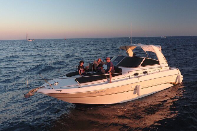 Private Whale Watching on Luxury Yacht in Cabo San Lucas - What Sets This Tour Apart?