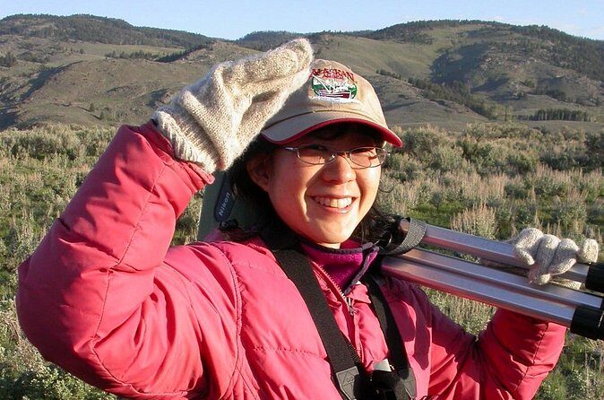 Private Wolf and Bear Watching in Yellowstone - The Value of a Private Tour