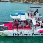 Private Yacht Charter ChicaFUN 3 Waterslides All Inclusive - Authentic Experiences and Authenticity