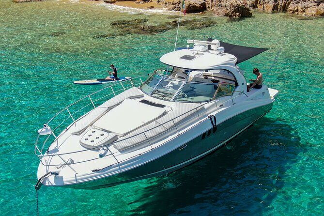 Private Yacht Sea Ray all-inclusive charter in Cabo - What Makes This Tour Stand Out?