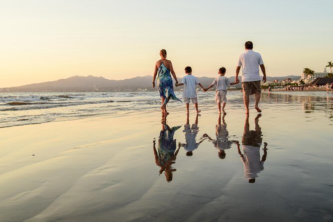 Professional photographer - Puerto Vallarta - Nuevo Vallarta, photo session - Who Will Love This Tour?