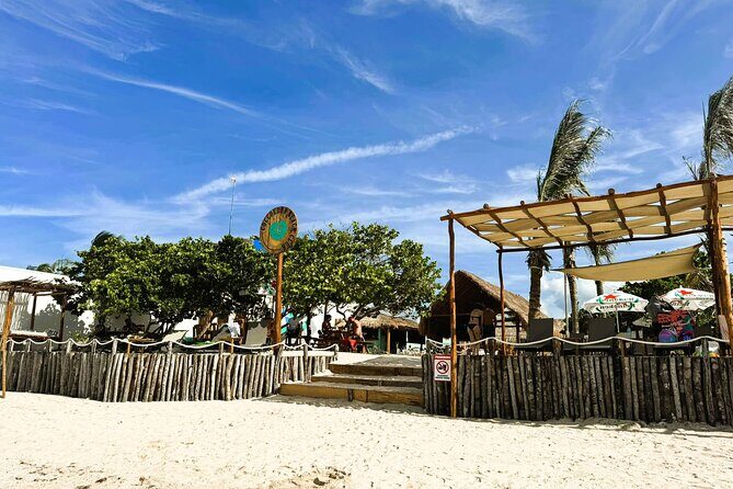 Progress Cocoloba V.I.P open bar and food included Beach club - The Breakdown of the Day