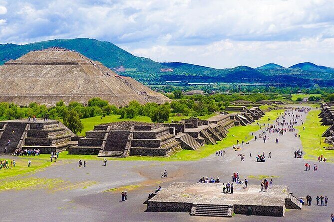 Pyramids of Teotihuacán and Basilica of Guadalupe - The Practicalities and Value